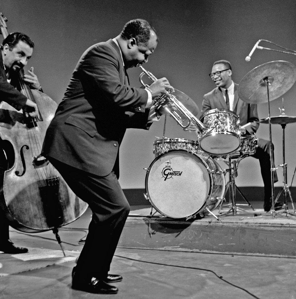 Versos e Aloumiños: CHARLIE SHAVERS O LA ELEGANCIA HECHA TROMPETA DE JAZZ