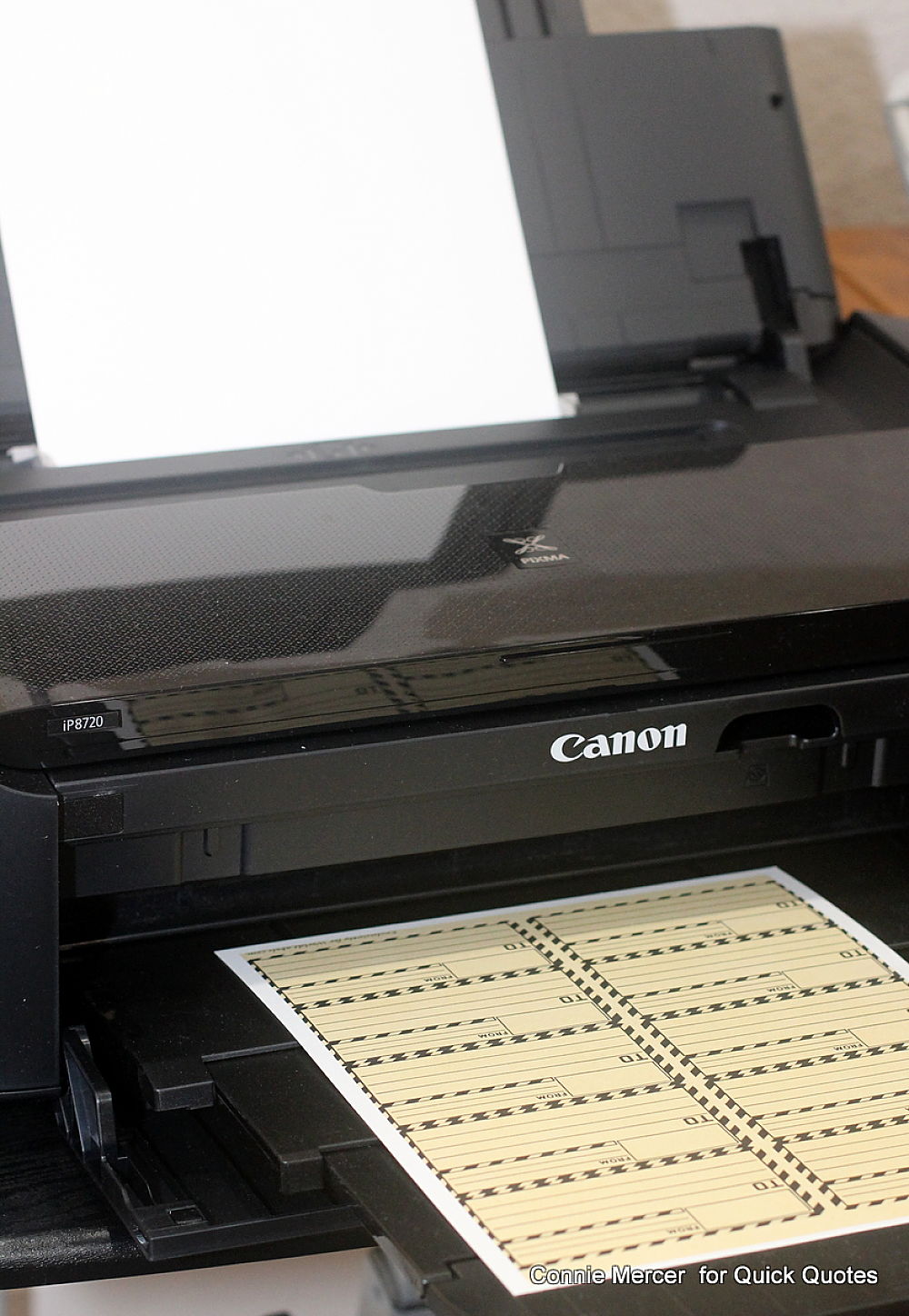 crafty goodies: April 2017