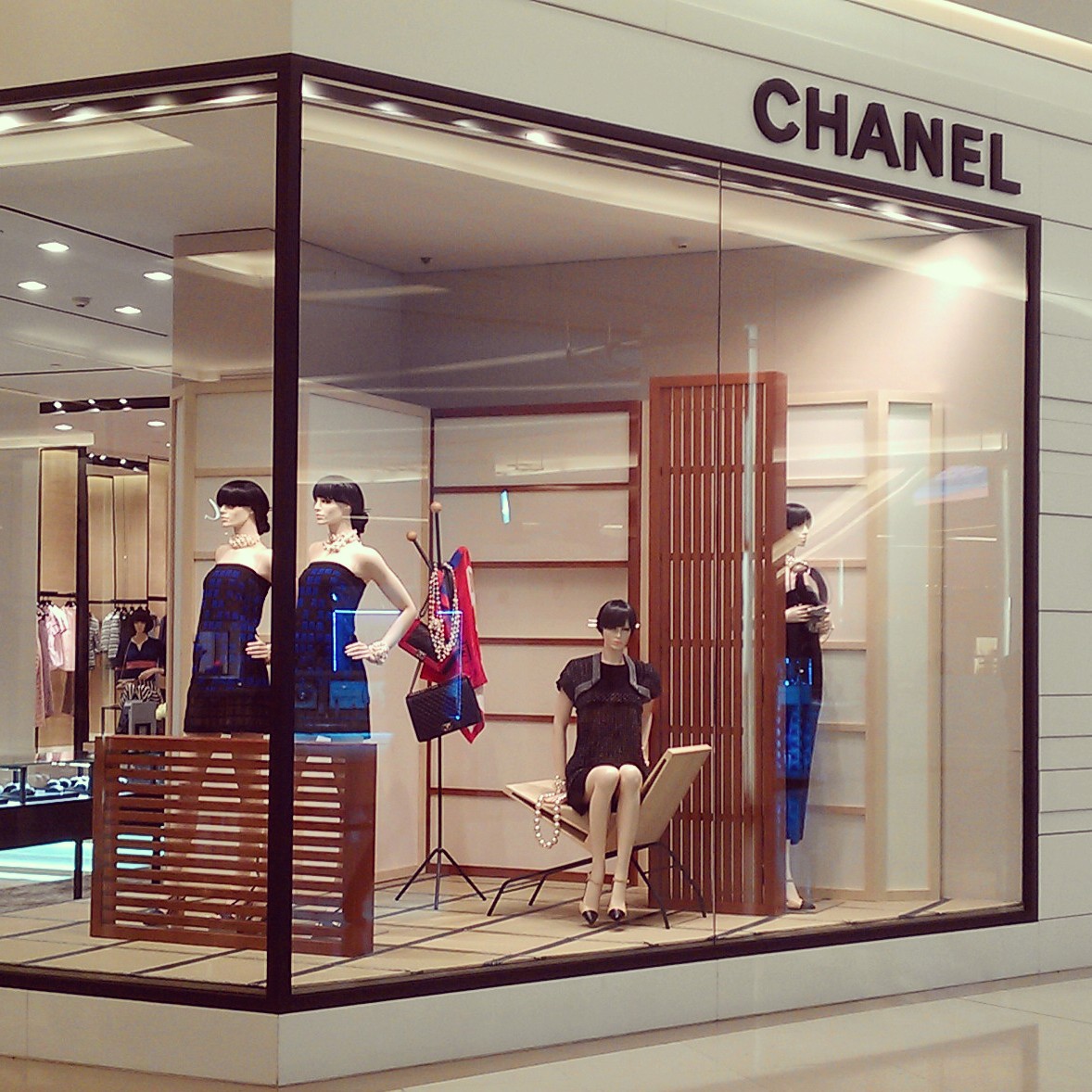 CHANEL Windows Display, Bangkok