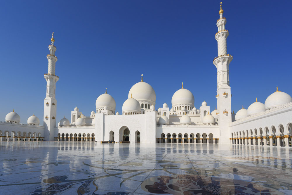 Destinatii turistice: Moscheea seicului Zayed, Abu Dhabi, Emiratele ...