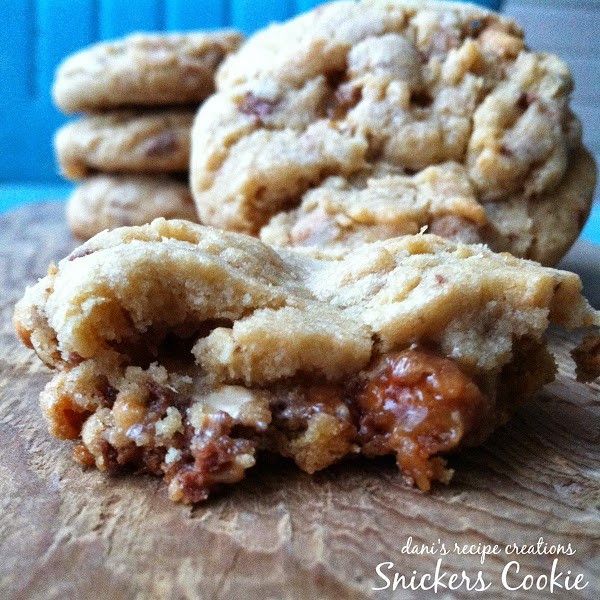 Dani's Recipe Creations: Snickers Cookies
