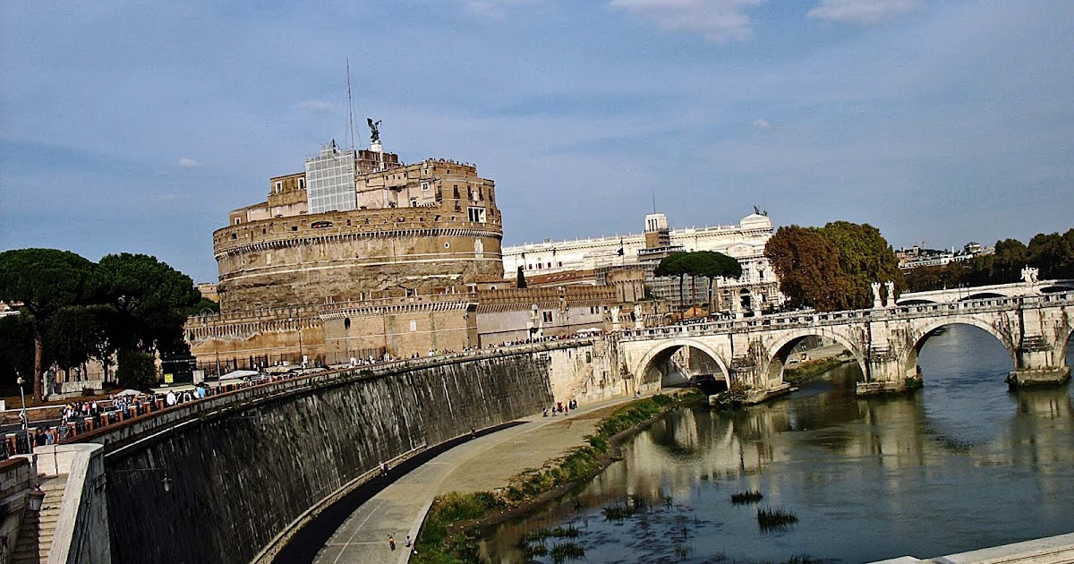 Stock Pictures: Rome castle or Castel Sant'Angelo - photographs and sketch