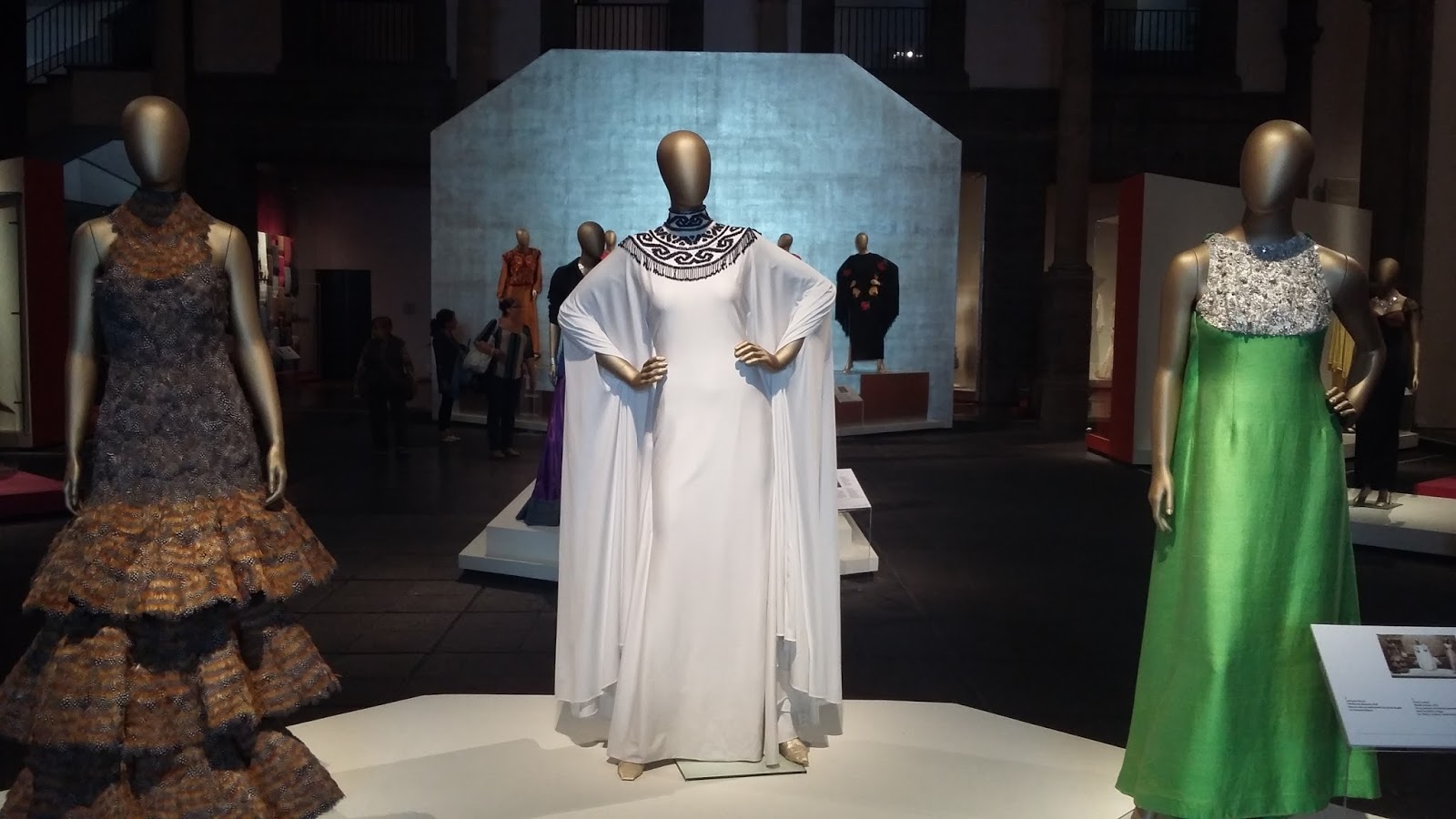 Mix Informativo CDMX: MIX 0046 - ULTIMA SEMANA DE "LA INDUMENTARIA Y LA ...