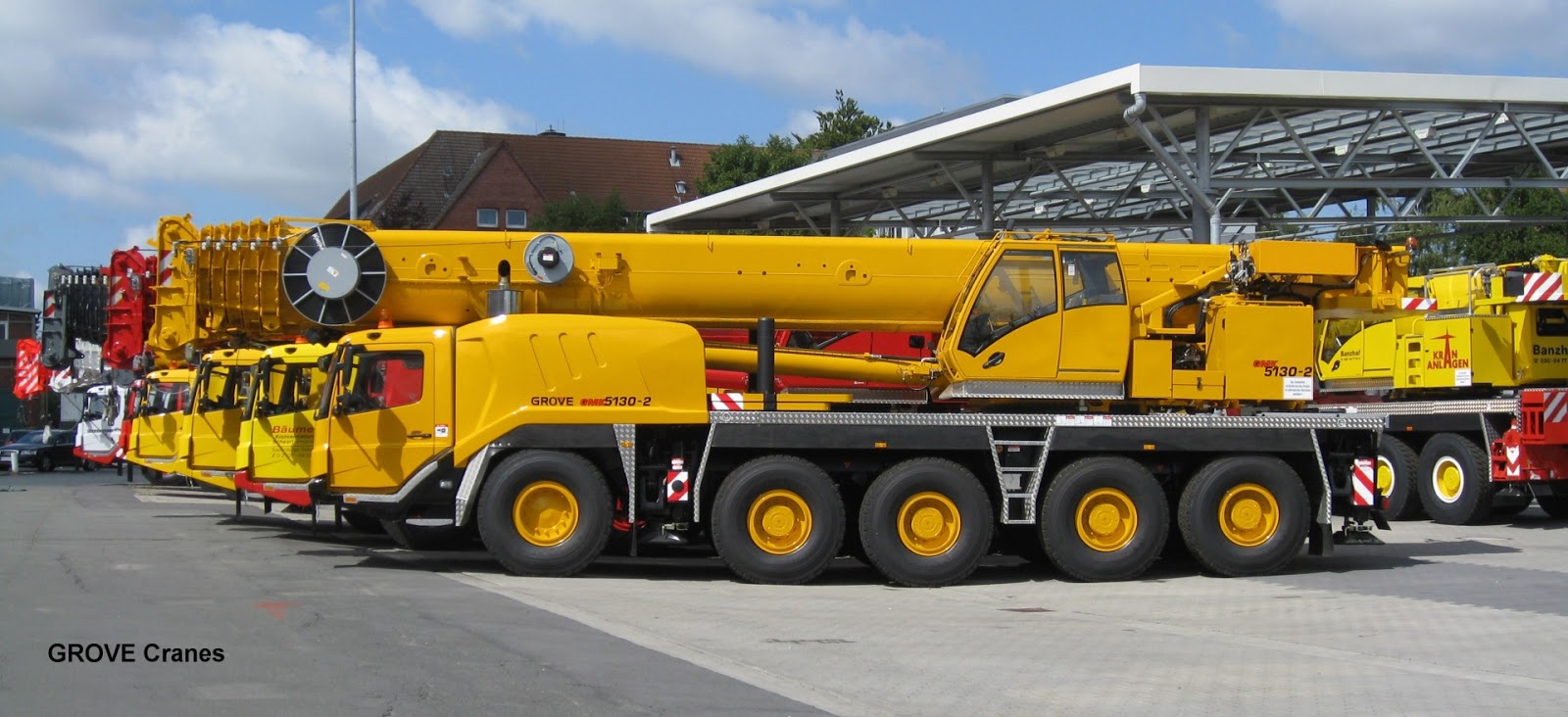 Grove Cranes: GROVE GMK 5130-2, 130t class AT crane