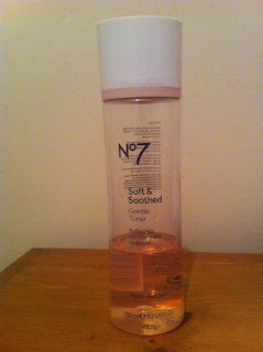 Alarah: No7 Soft & Soothed Gentle Toner | Review