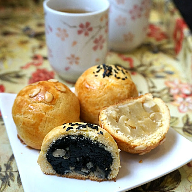 Kitchen Corner: Shanghai Mooncake