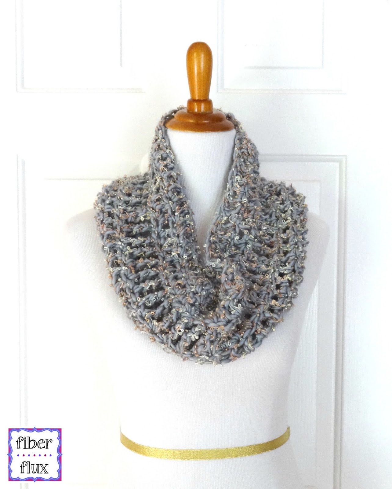 Fiber Flux: Free Crochet Pattern...Platinum Cowl!