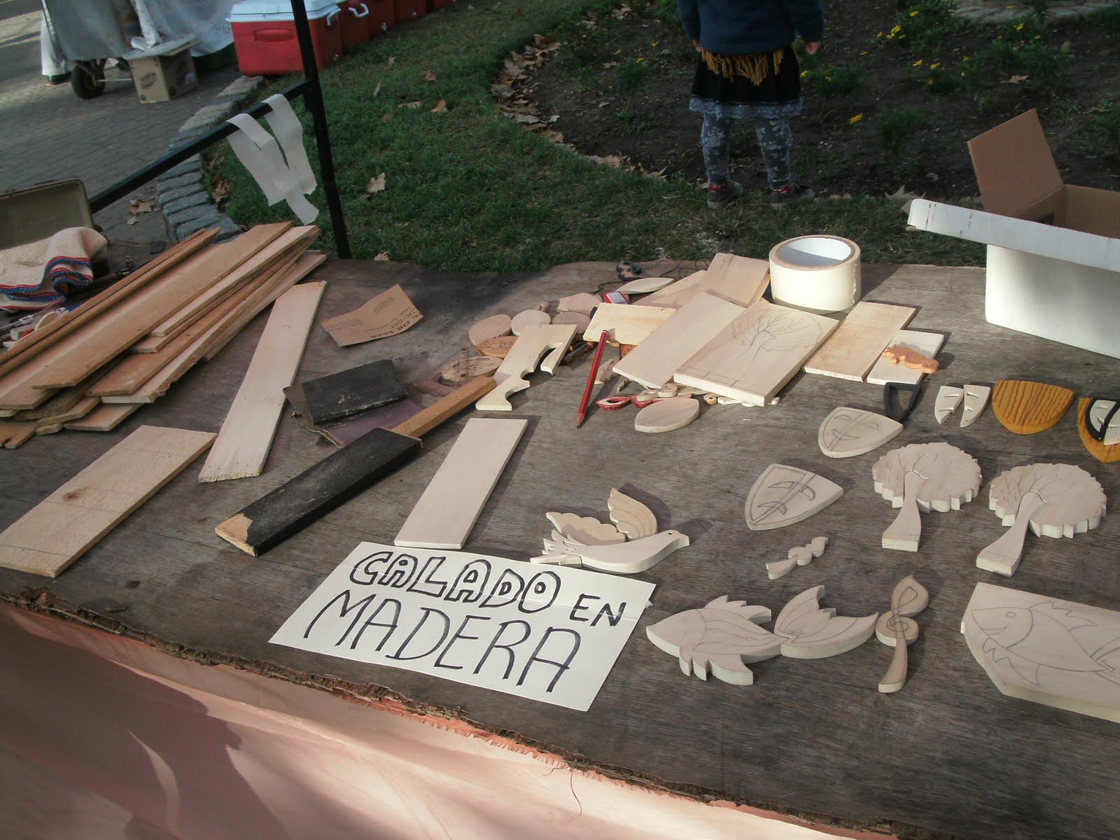 Artesanos del Pque Centenario: Taller de Calado en Madera