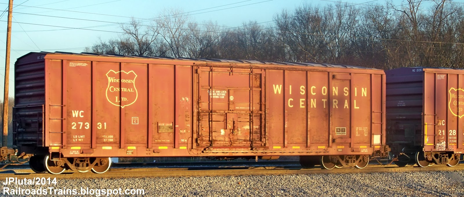 RAILROAD Freight Train Locomotive Engine EMD GE Boxcar BNSF,CSX,FEC ...