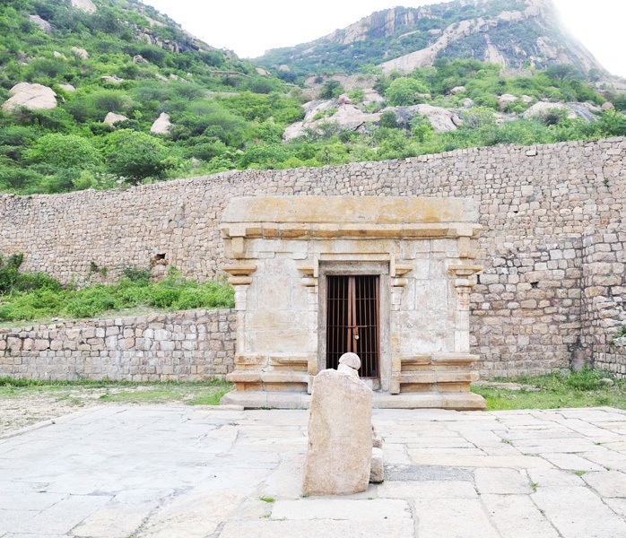 Tamilnadu Tourism: Sankagiri Fort, Salem
