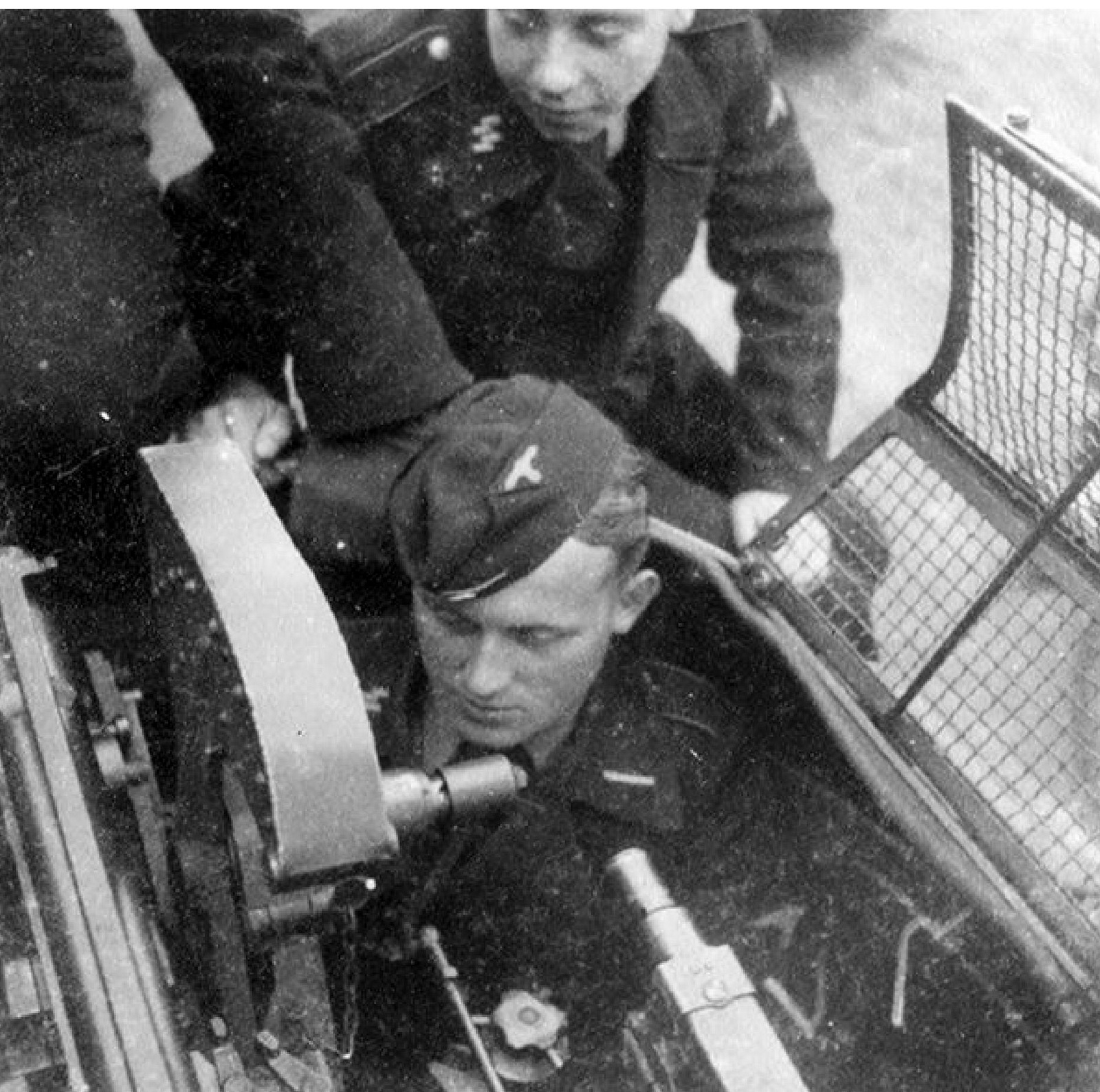 Panzermänner: Training of SS Aufklärer