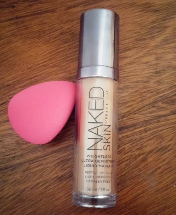 Base. Naked Skin Foundation, Urban Decay ~ Docualin Makeup