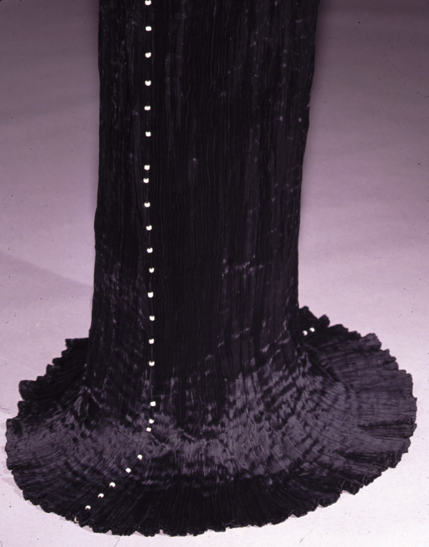 NO SÓLO AL COMPÁS: DELPHOS