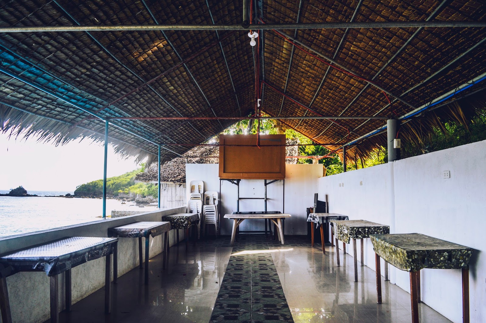 Day dreamer and Believer: Kamantigue Beach and Diving Resort