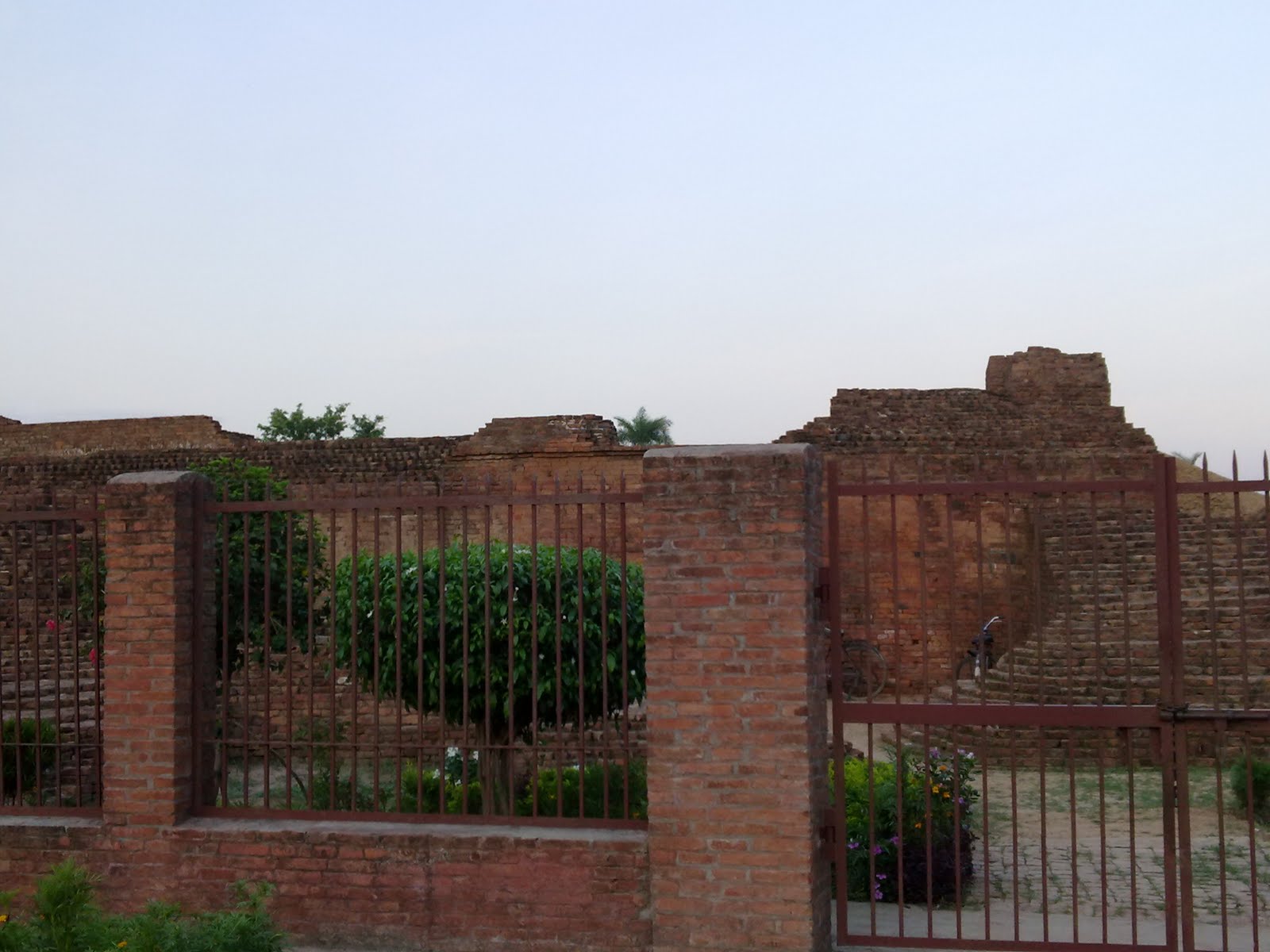 Himanshu Shekhar Giri: My City, My Kashipur