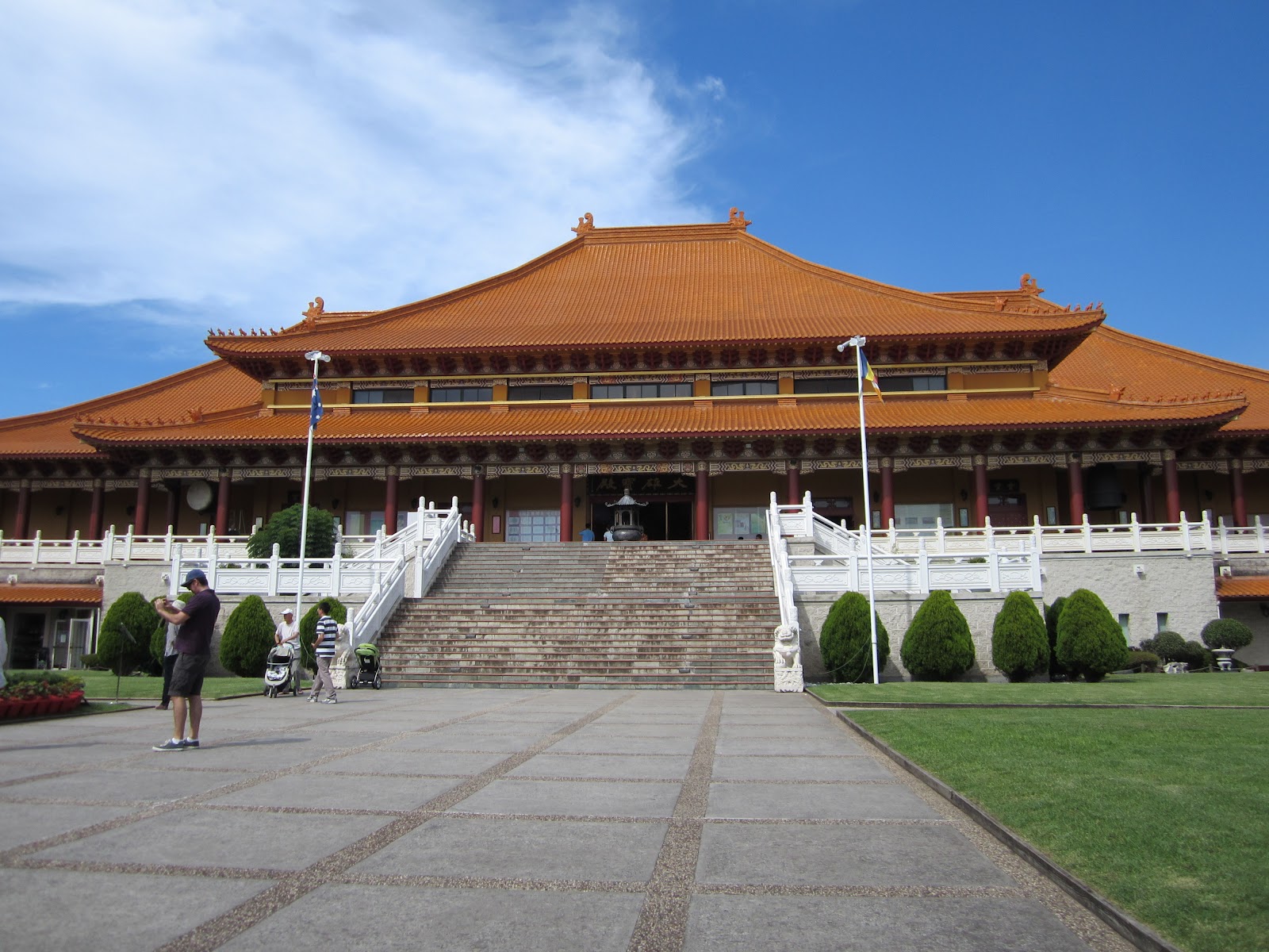 Kerancia: Wollongong Part 1 - Nan Tien Buddhist Temple