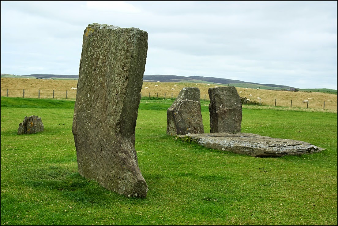 Mary Bennett blogs: The Viking Graffiti Runes of Orkney in Maes Howe.