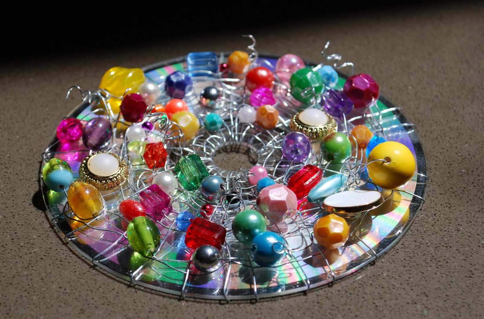 Make It... a Wonderful Life: CD Weaving