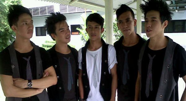 SulfiaNisty: Foto-Foto Dragon Boyz