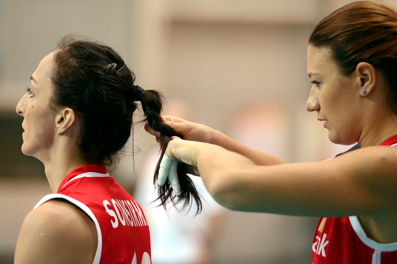 Gozde Kirdar e Neriman Ozsoy anunciam aposentadoria da seleção turca