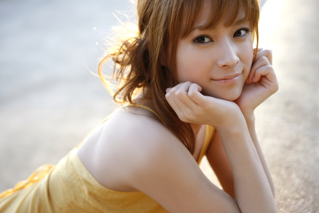 NovaShare: Foto Eri Kamei