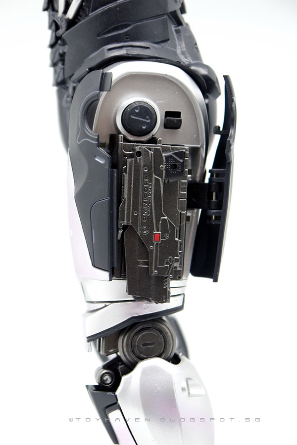 toyhaven: Action figure review part 1: ThreeZero 1/6th scale 2014 ...