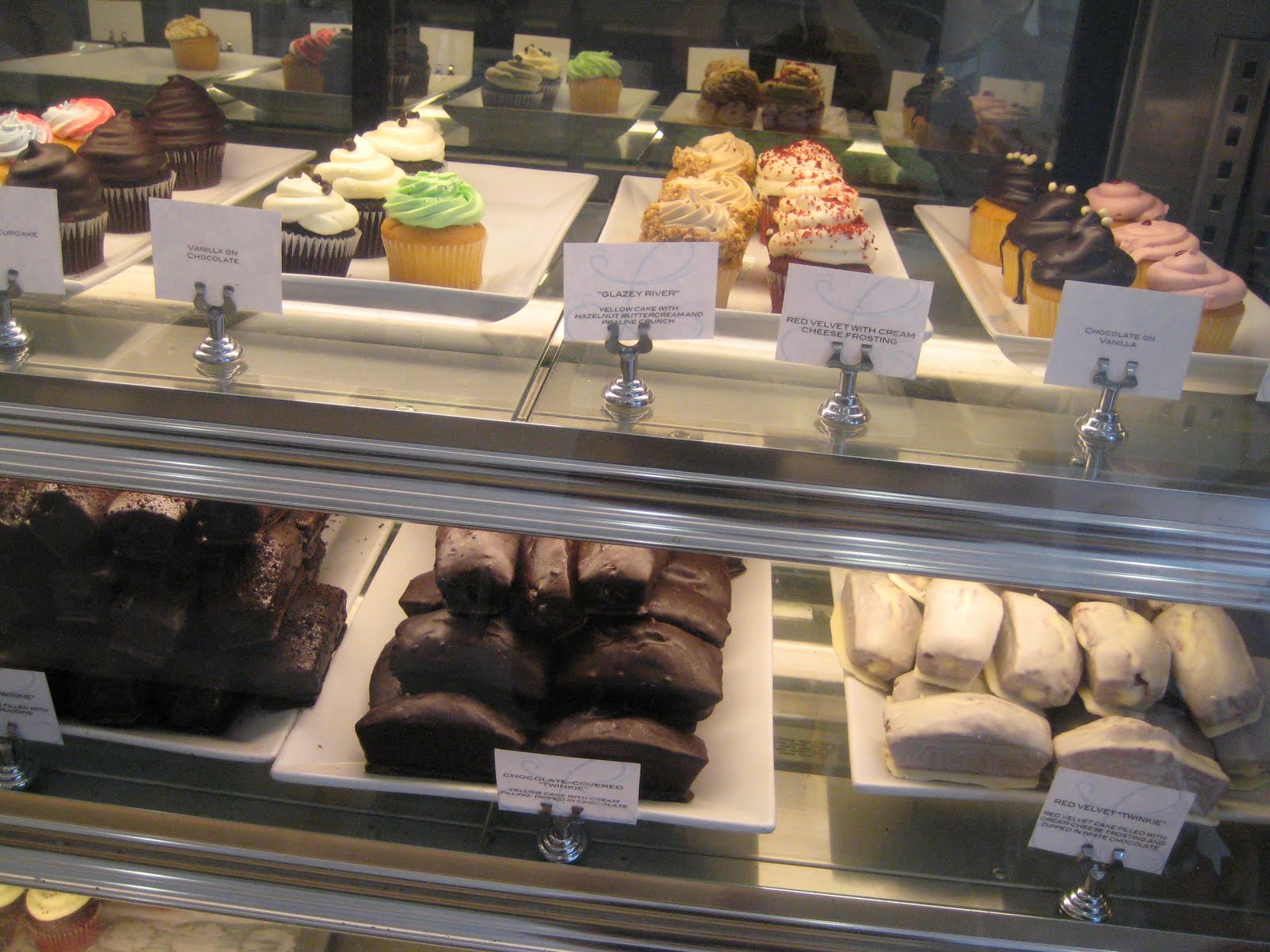 Om Nomz Hero: Lulu's Cake Boutique