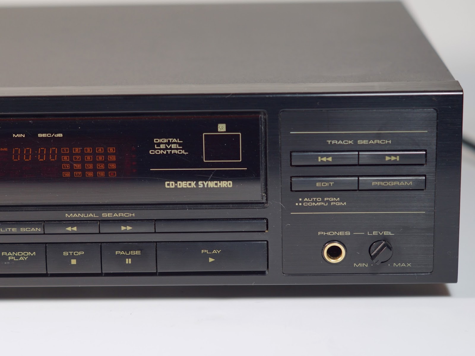 Pioneer PD-4550 Vintage Single Compact Disc CD Player Works Great 8FS ...