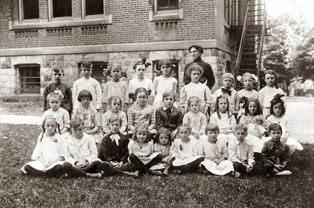 Old Union City Postcards and Pictures...: Union City 2nd Grade Class ...