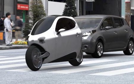 DemoCurmudgeon: Electric 2 Wheeled "Car" gets 200 miles per Charge!!