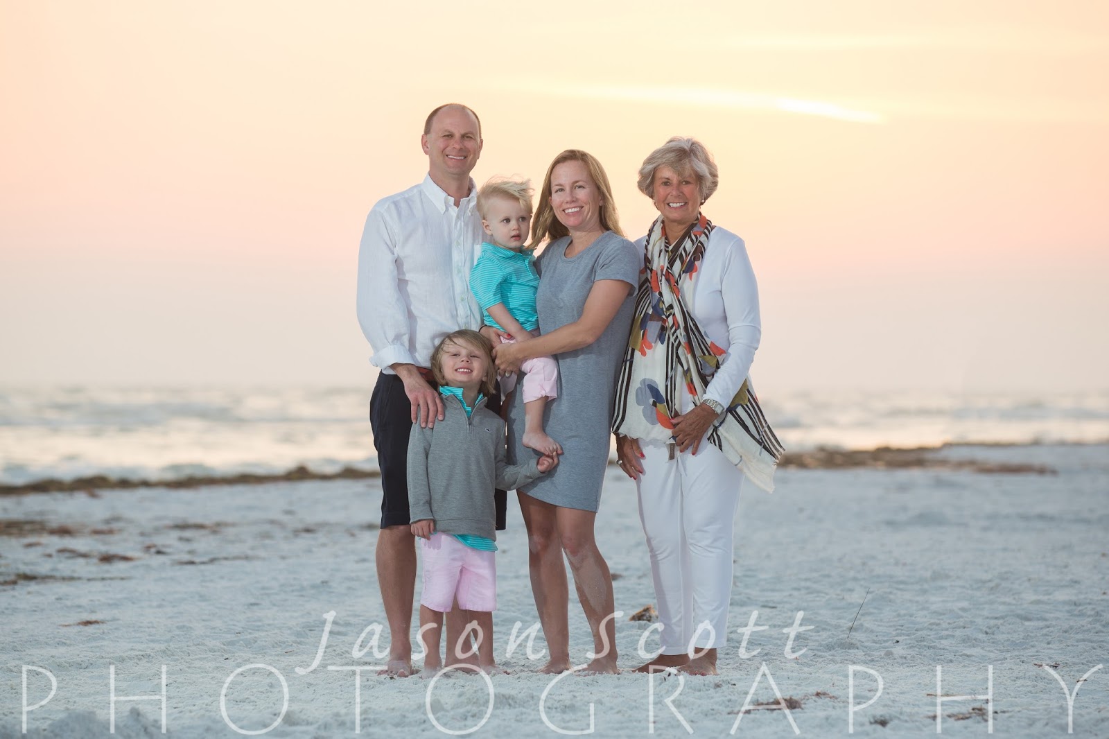 Siesta Key Beach Portraits - Kussman Family | Jason Scott Photography