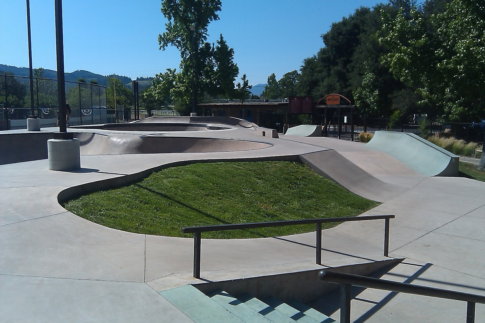 Tim's blog: St Helena Skatepark, Napa Valley, CA