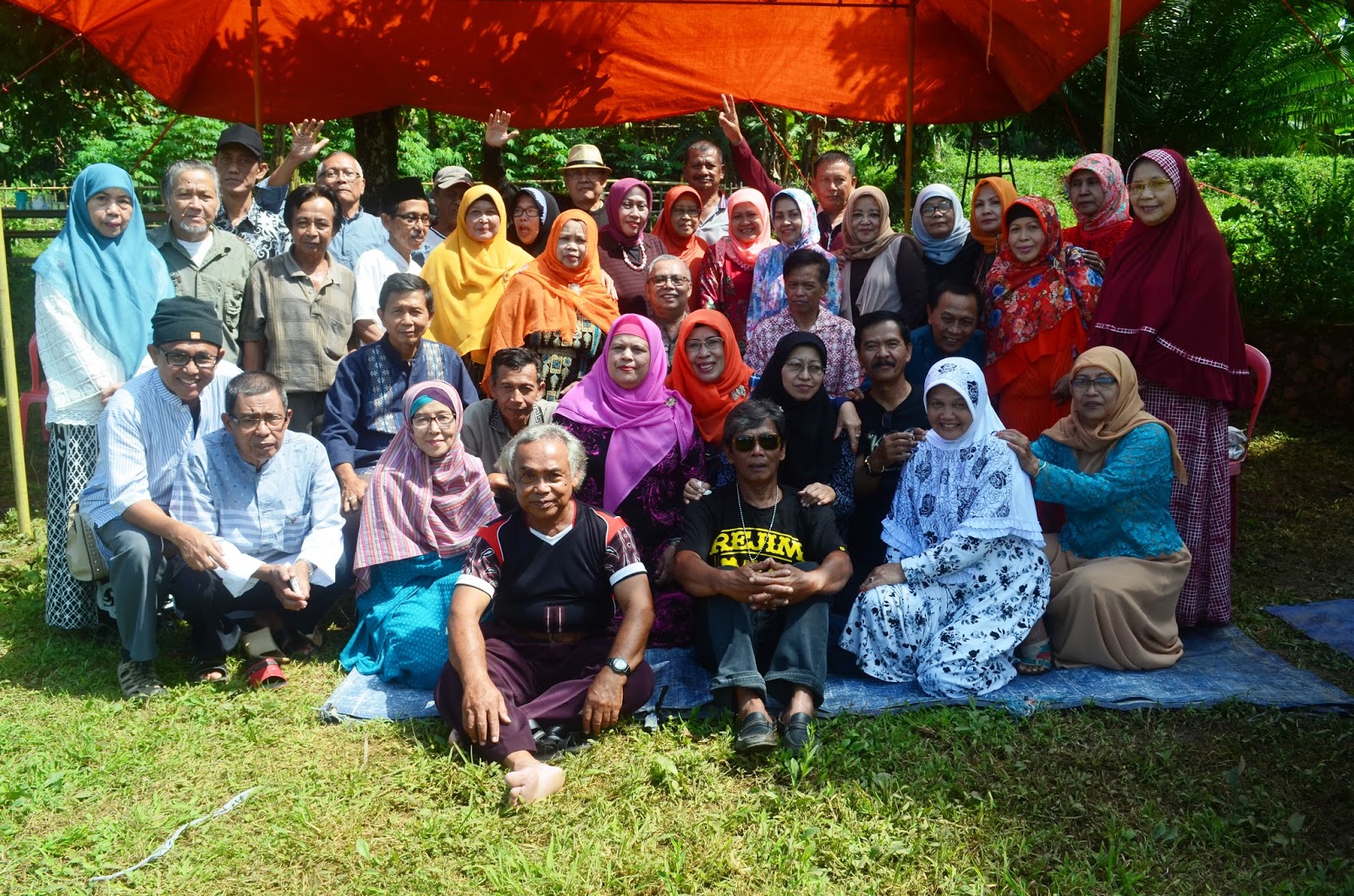 NOSTALGI 69, media alumni smpn 1 singaparna thn 1969.: Re-Uni SMP ...