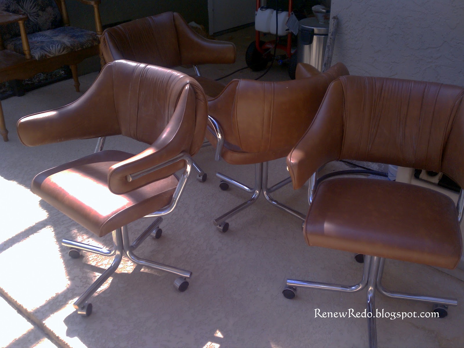 ReNew ReDo!: Pearl Blue Rub n' Buff On Vinyl?? No Wait... Pleather???