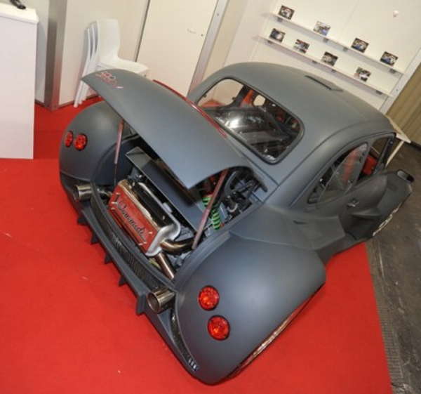 Badmotos: Fiat 500 with Lamborghini V12 Engine 588hp