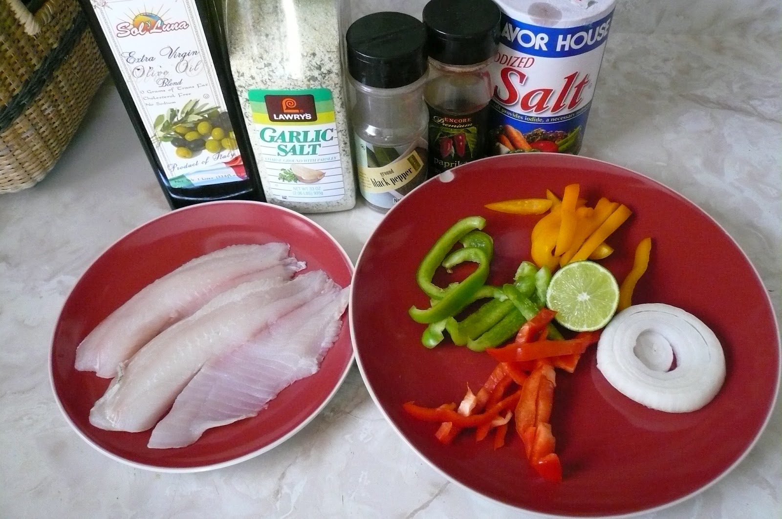 Filete de Pescado con Pimientos - Mi Cocina Rápida