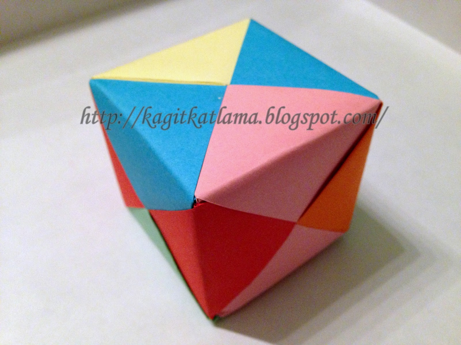 Origami: Origami Küp