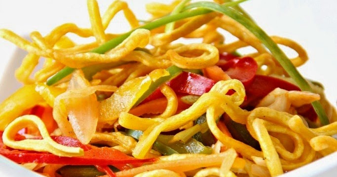 Fried Noodle Salad ~ Lincy's Cook Art