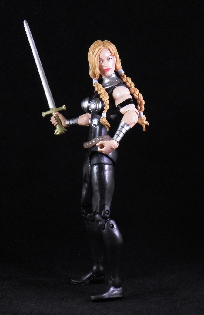 She's Fantastic: Marvel Legends - VALKYRIE!