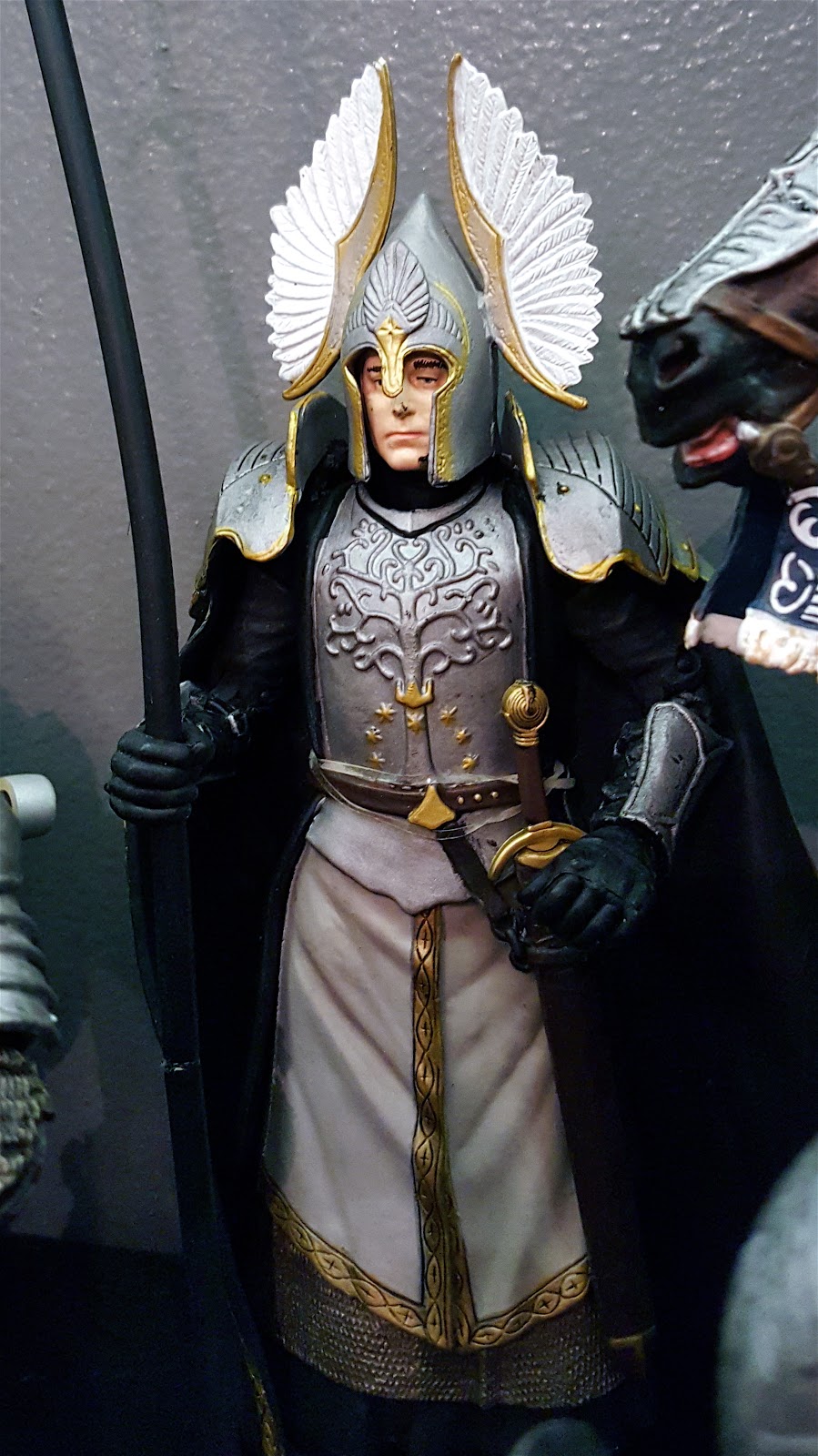 The Outer Heaven: The Lord of the Rings Display