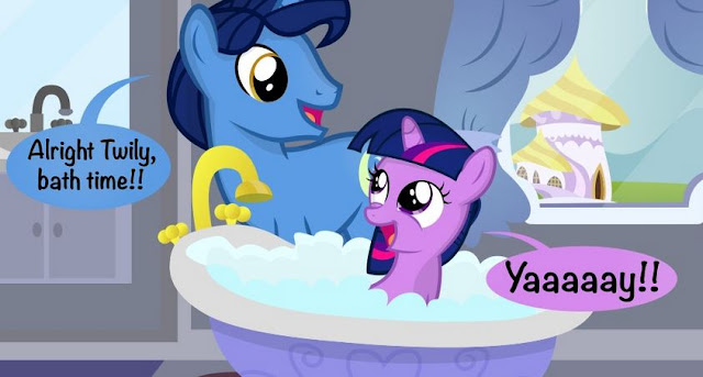 Equestria Daily - MLP Stuff!: Comic: Bath Time / Celestia and Luna / Be ...