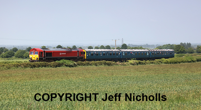 ALONG WINWICK LINES: June 2016