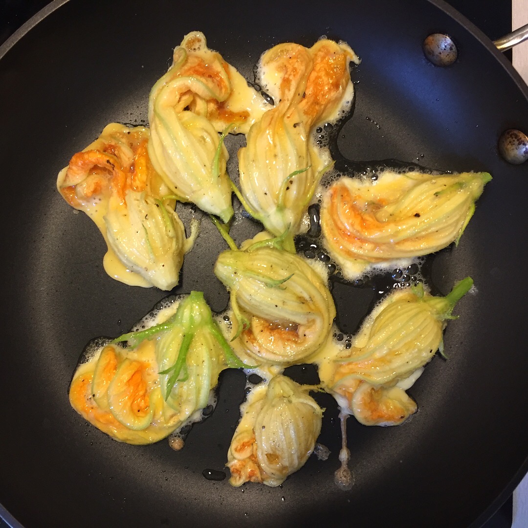 Silja, Food & Paris: Kukeseene-juustukaste praetud suvikõrvitsaõitega