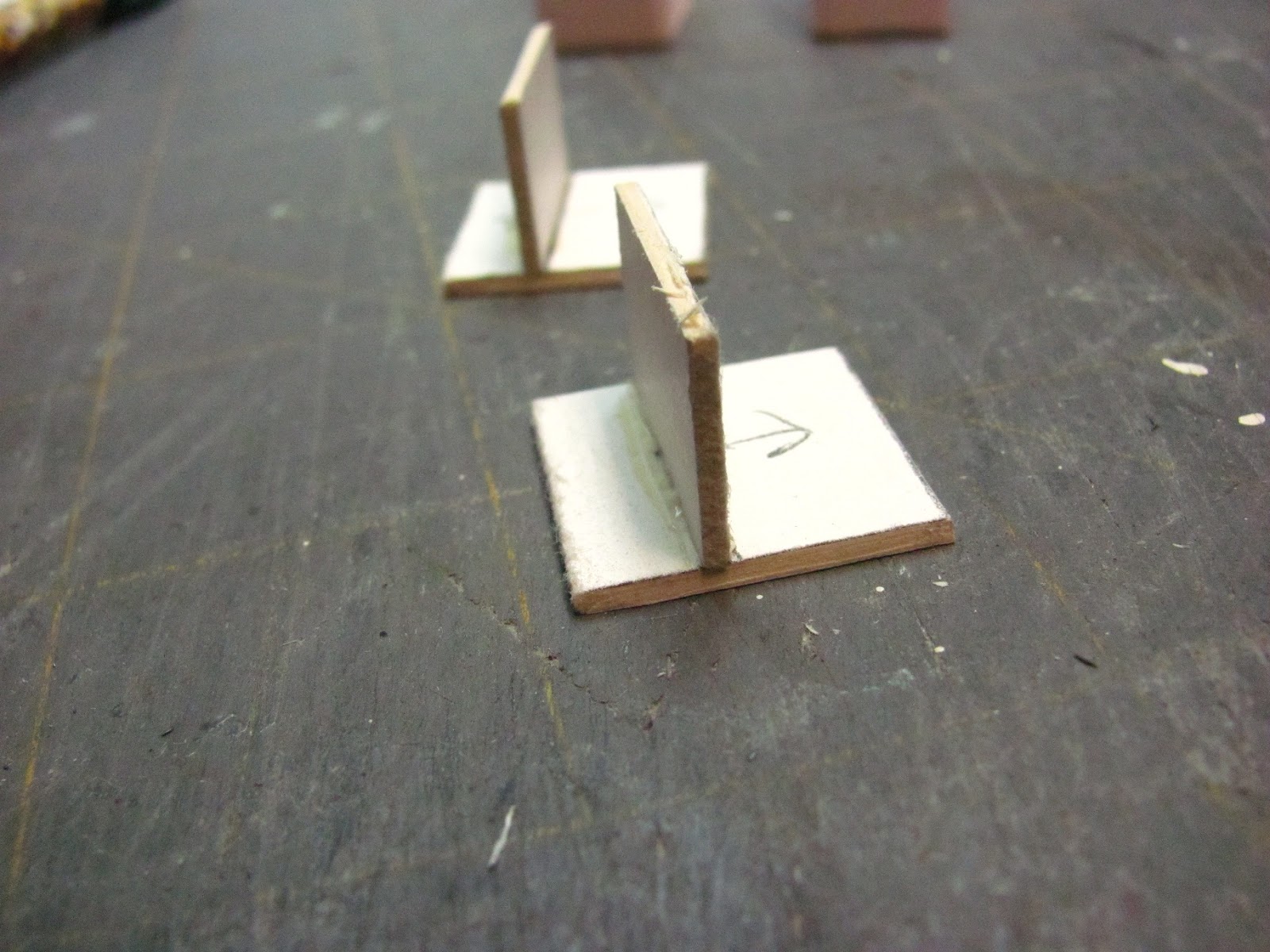 Dollhouse Miniature Furniture - Tutorials | 1 inch minis: 1 INCH SCALE ...