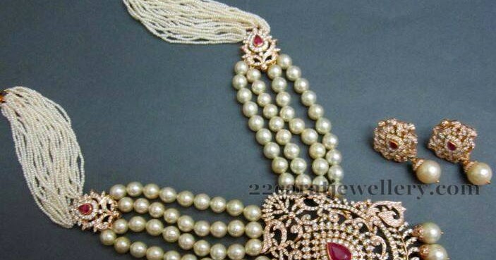 Four Strings Pearls Set Diamond Locket - Jewellery Designs