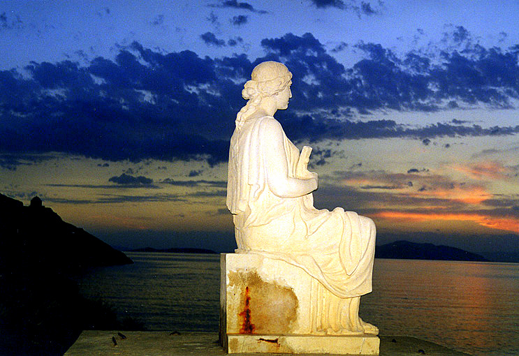 ΦΙΛΟΛΟΓΩΝΤΑΣ... ΜΕ ΤΕΧΝΗ: " ΚΑΛΛΙΟΠΗ, Η ΜΟΥΣΑ ΤΩΝ ΦΑΝΤΑΡΩΝ