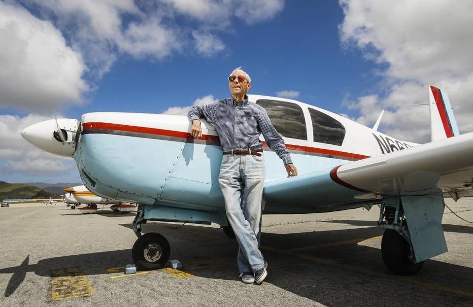Kathryn's Report: Capt. Harry Moyer: 95-year-old WWII pilot is still ...