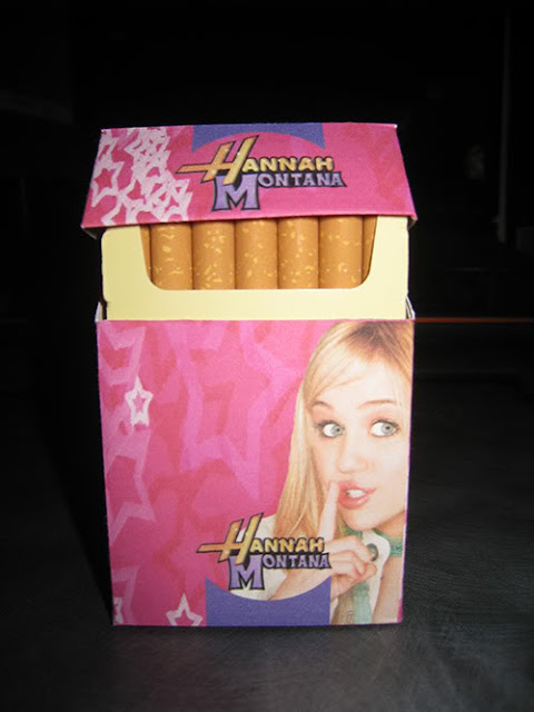 Isa‘s Photo Diary: Hannah Montana cigarettes