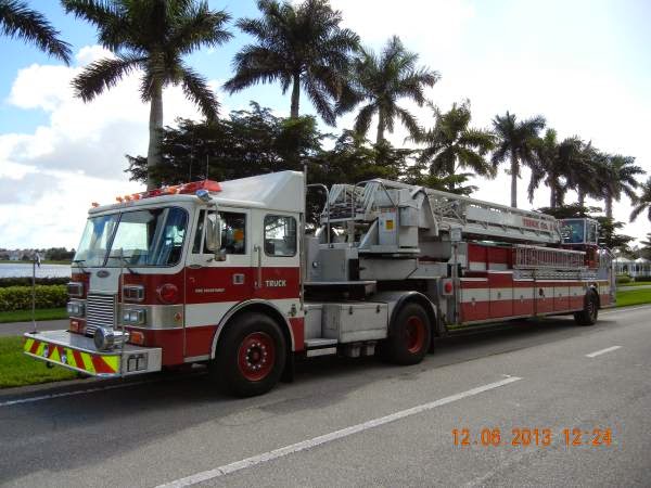 1988 Pierce 105 Aerial Tiller Ladder Fire Truck - Classic Auto Restorations