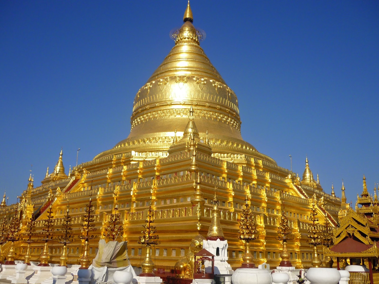 Myanmar Pagoda History: ေရႊစည္းခံုေစတီေတာ္ (Shwe Si Khone Pagoda, Bagan)